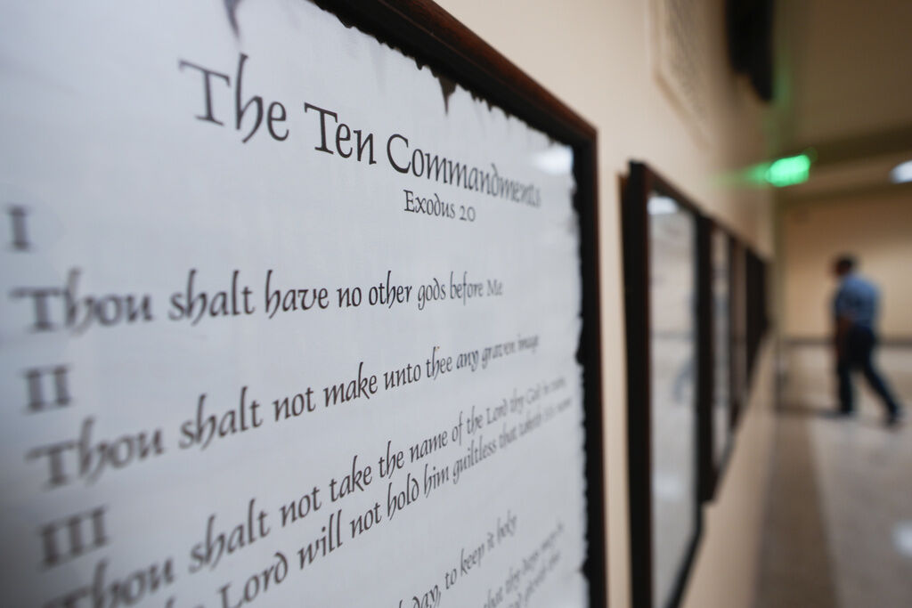 Judge blocks Ten Commandments in 14 Texas school districts as religion ...