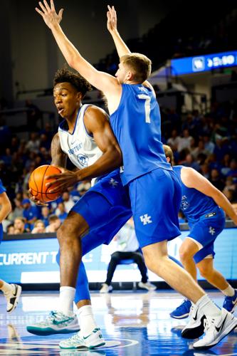 Carr, Chandler star for Kentucky in revamped Blue-White event | Sports ...