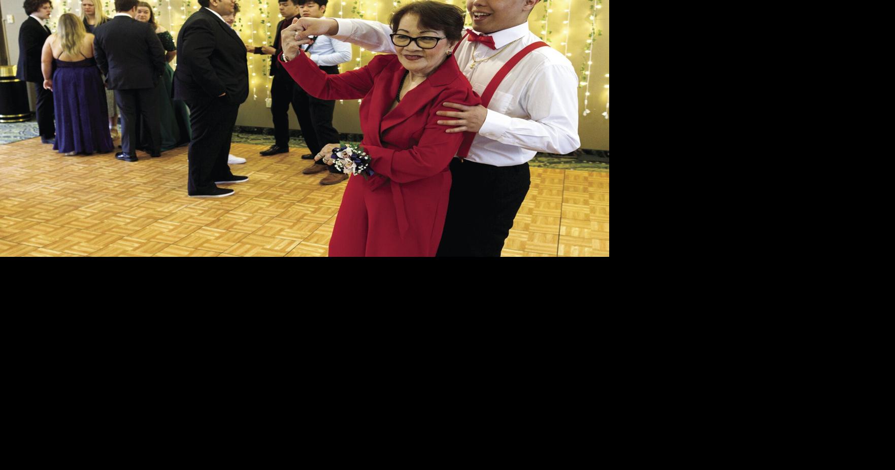 Senior Senior Prom | Photos | ketchikandailynews.com