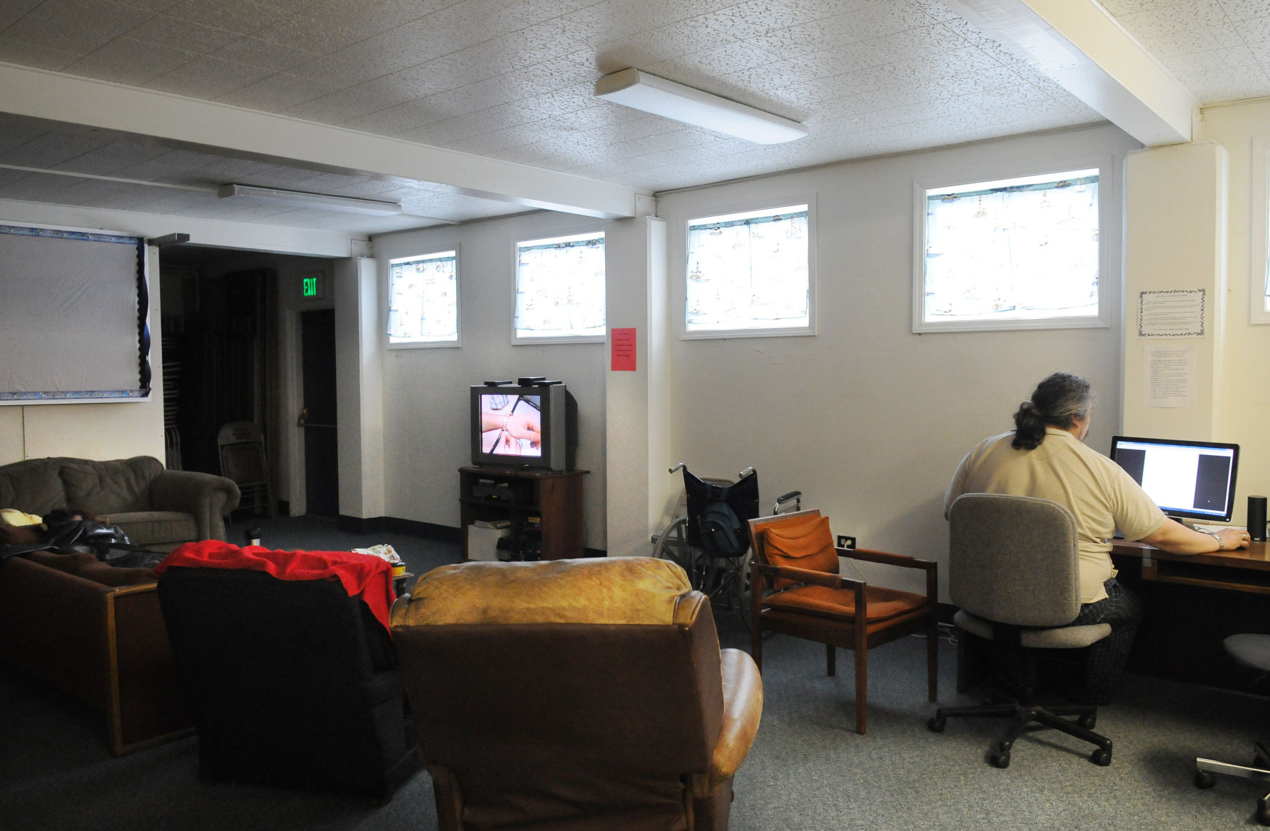 Day shelter for homeless providing more than a dry place | Local News ...