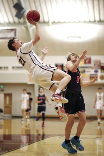 Kings KO Patriots with press as change in defensive strategy leads to ...