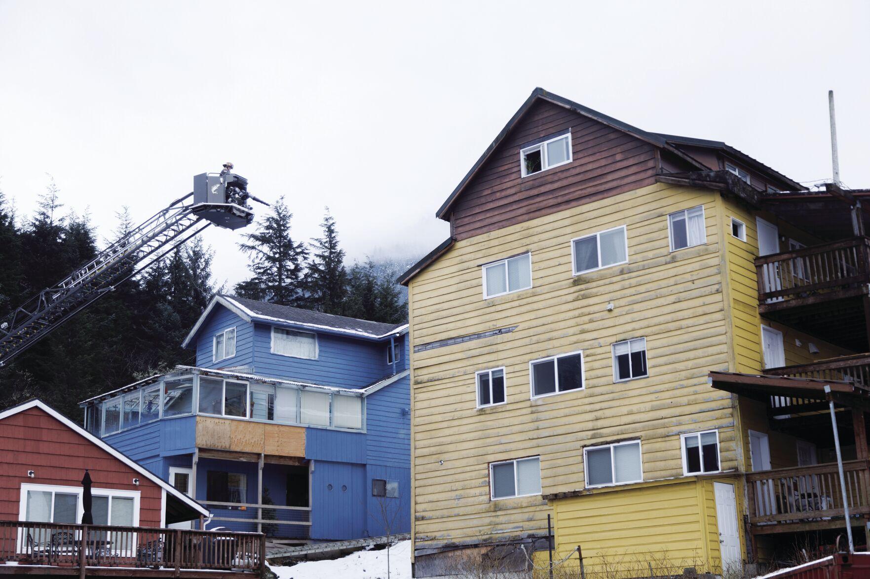 Inman Street apartment fire results in arson arrest | Local News ...