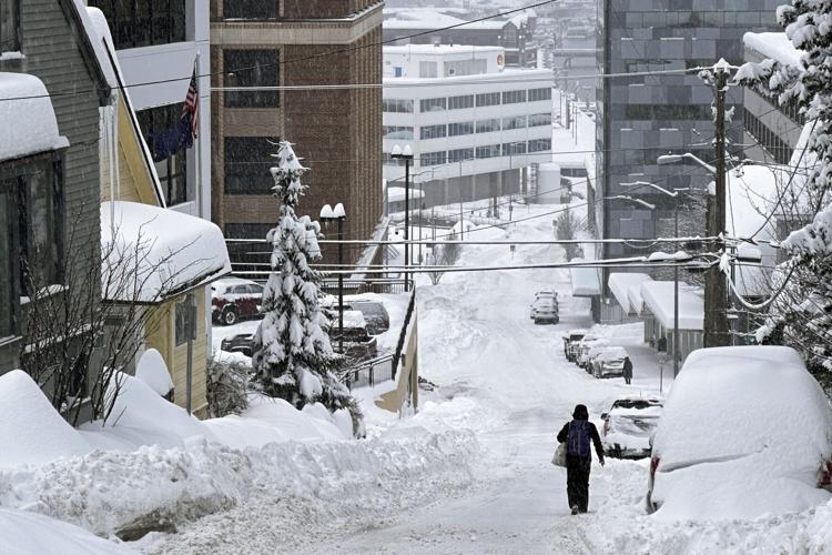 Juneau residents dig out after snowfall for January hits near-record ...
