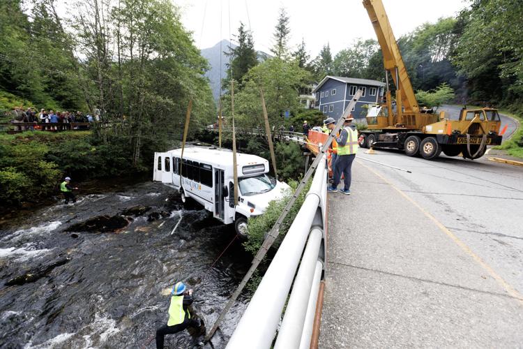 Local crews remove tour bus that landed in Ketchikan Creek in Wednesday ...
