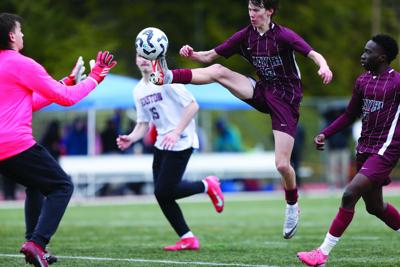 Kings win 6-2 behind Evison hat-trick | Sports | ketchikandailynews.com