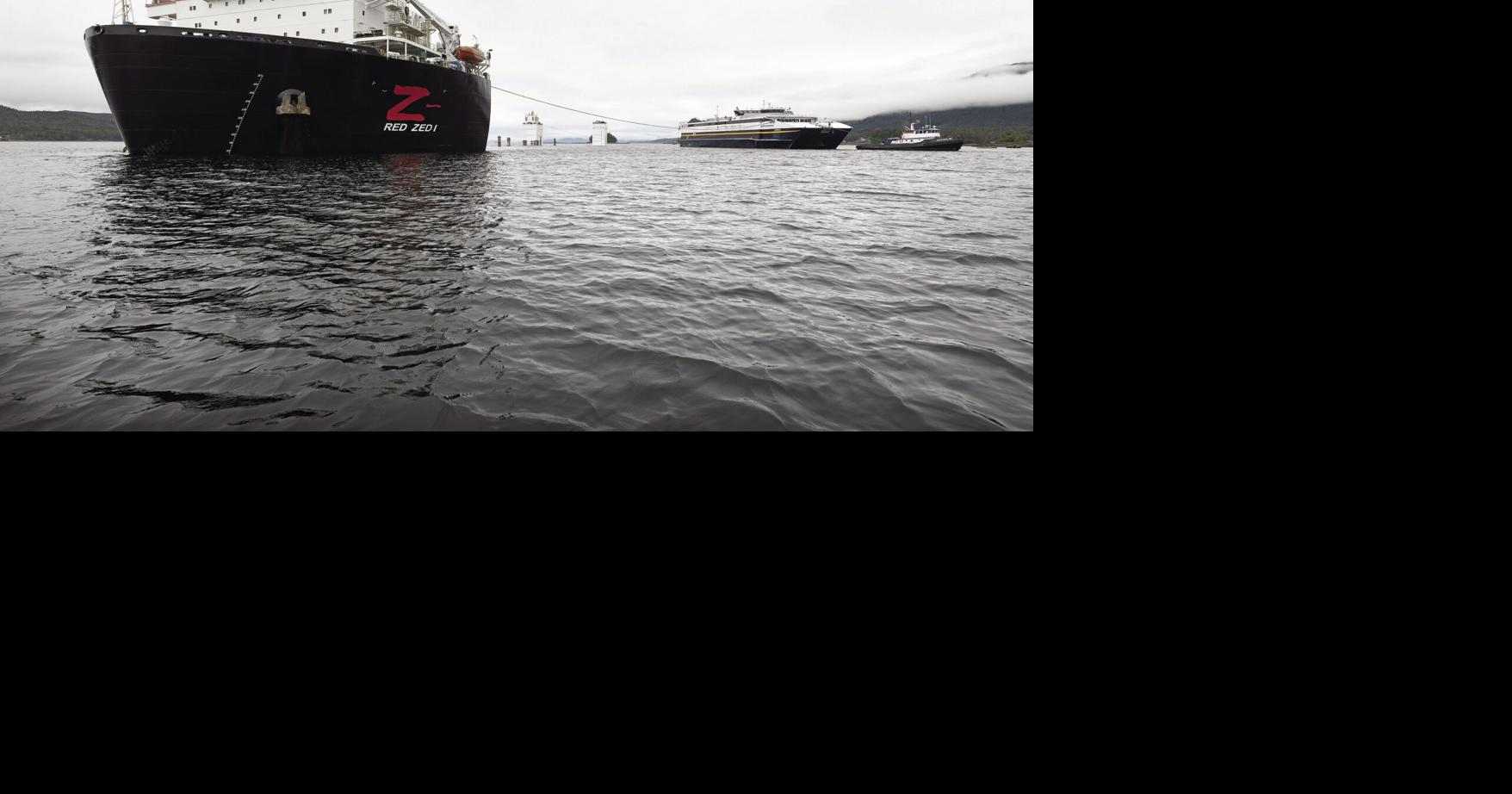 Fast ferries loaded onto Red Zed I | Waterfront | ketchikandailynews.com