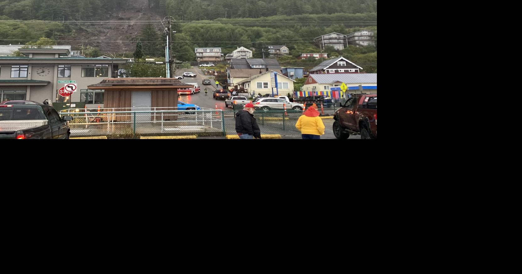 Landslide sweeps across Third Avenue Bypass and into Second Avenue ...