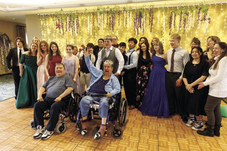 Senior Senior Prom | Photos | ketchikandailynews.com