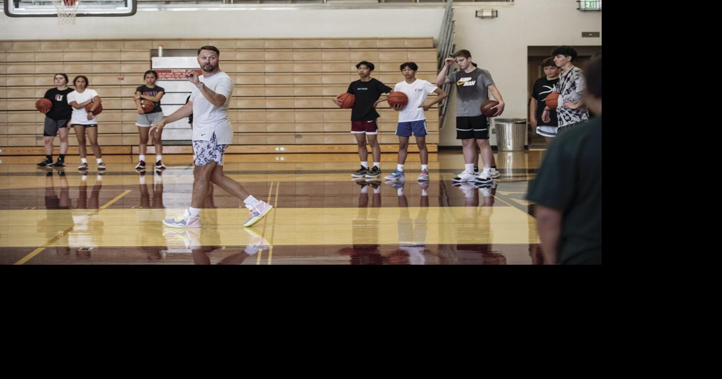 Hyppa helps hone skills in hoops clinic | Sports | ketchikandailynews.com