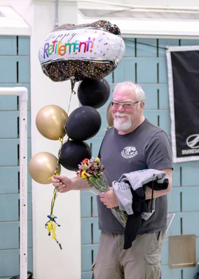 KKW swim coach Gary Crowe set to retire after strong season | Sports ...