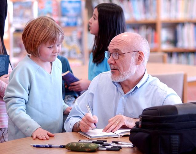 Big laughs for author | Education | ketchikandailynews.com