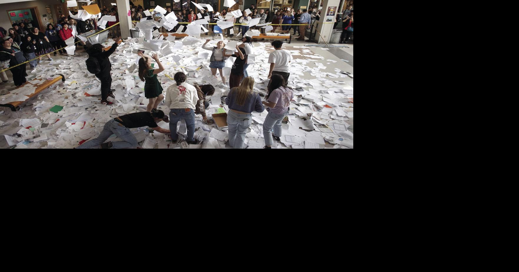 Kayhi seniors celebrate with paper toss | Photos | ketchikandailynews.com