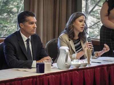 Mayor candidates face off at forum | Local News | ketchikandailynews.com