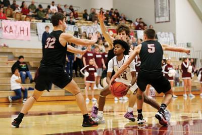 Kings put on 3-point show | Sports | ketchikandailynews.com