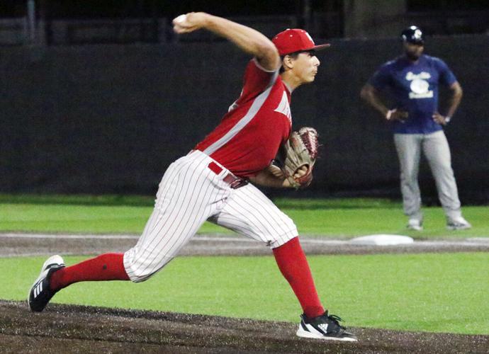 Conchs hold on to sweep for rankings, set to face No. 1 team in entire ...
