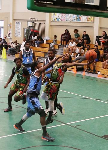 Parity led to three-way tie for lead after three weeks of Poppy Stocker ...