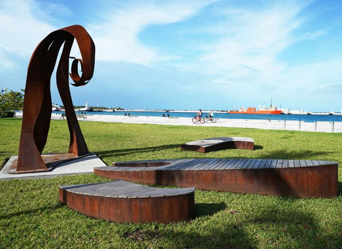 Open-air artistry complements the Keys’ natural vistas | Arts ...