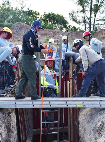 Training helps first responders safely aid trench victims | Local News ...