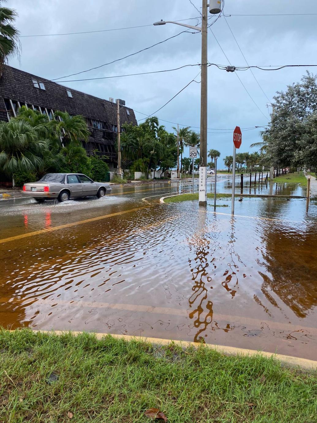 King tides flooding some streets, intersections | Local News | keysnews.com