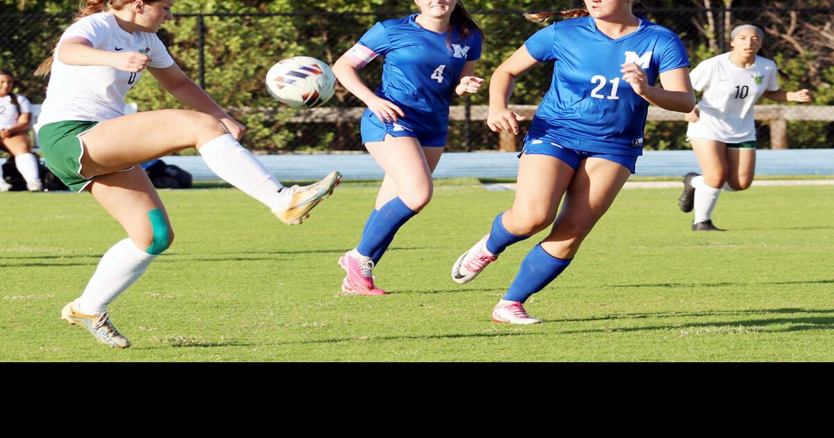 Lady Canes claim fourth straight win | Local School Sports | keysnews.com