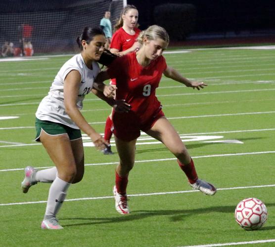 Lady Conchs hold off Lady 'Canes in rematch after draw in first meeting ...