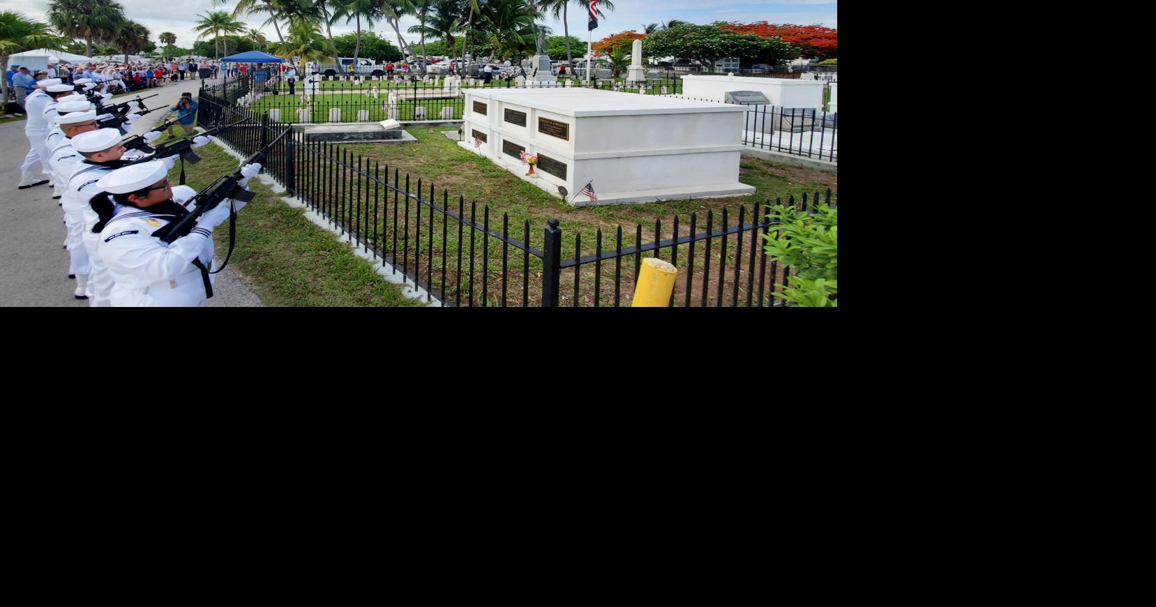 U.S. Navy sailors perform a ceremonial 21-gun salute | Community ...