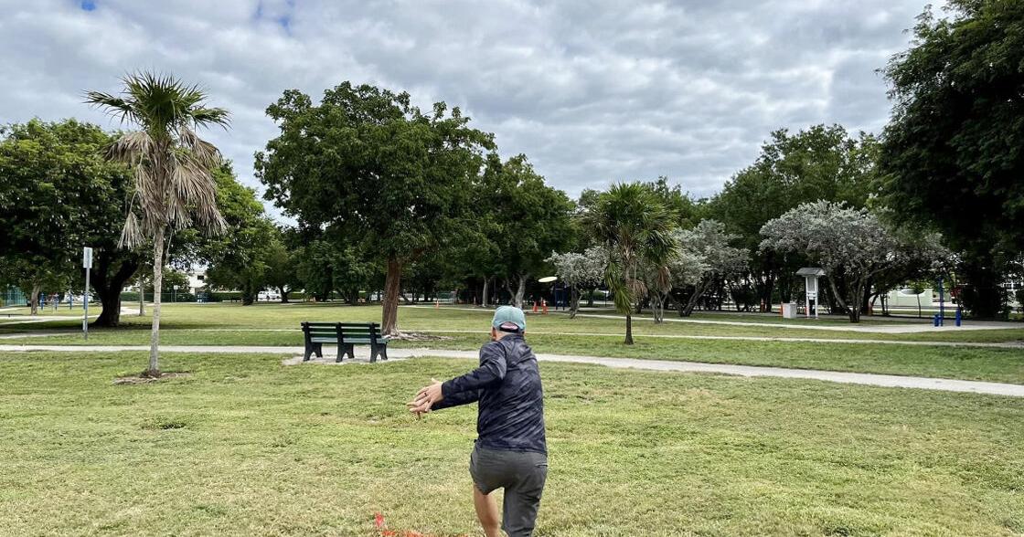 Disc golf tournament grows to two days | Features | keysnews.com