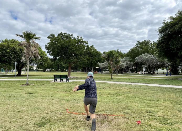 Disc golf tournament grows to two days | Features | keysnews.com
