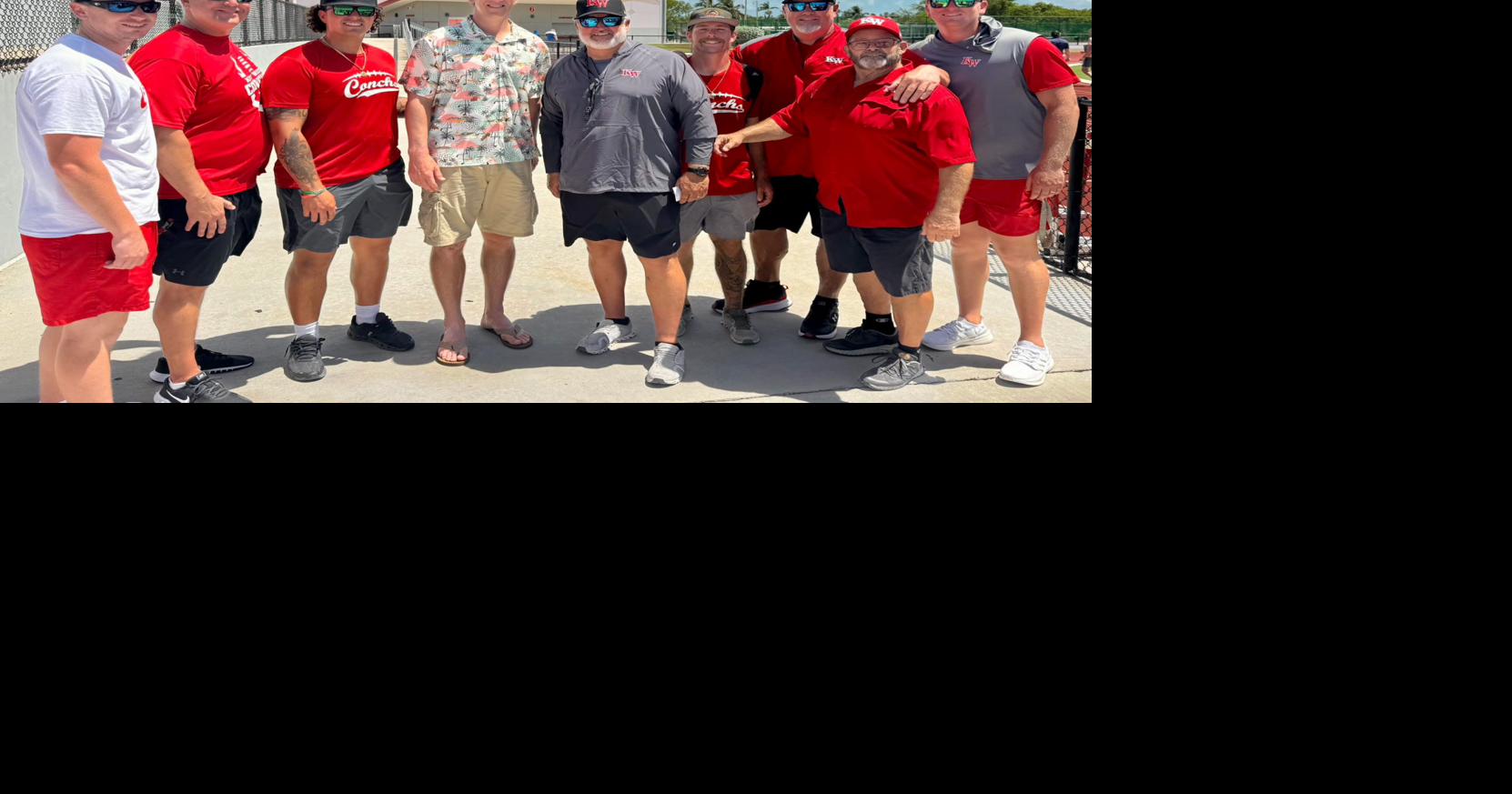 PIRATE'S LIFE: Manning takes in Key West for show about Leach | Local ...