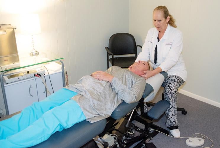 Chiropractic center reaches milestone | Business Briefs | keysnews.com