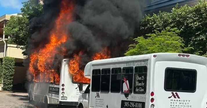 Shuttle bus burns at Marriott Beachside | News | keysnews.com