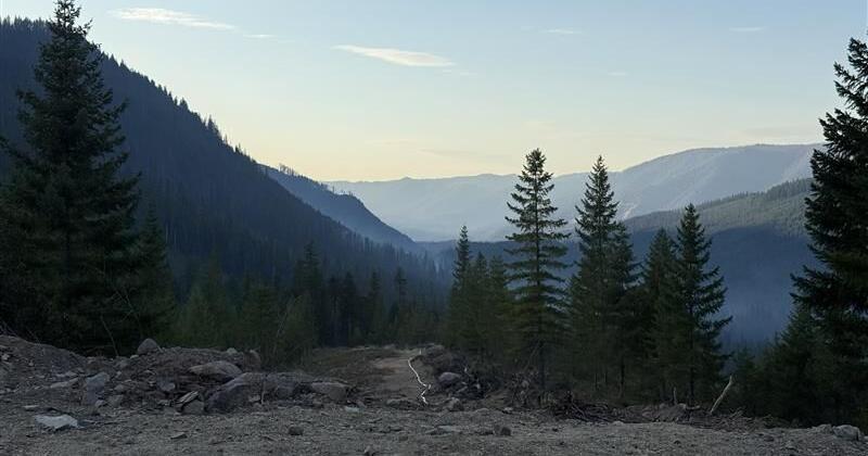 Fire crews shift to repair work as Emigrant Fire stabilizes | Local ...