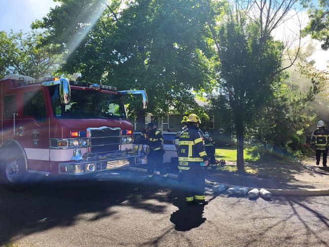 Firefighters contain Eugene house fire | News | kezi.com