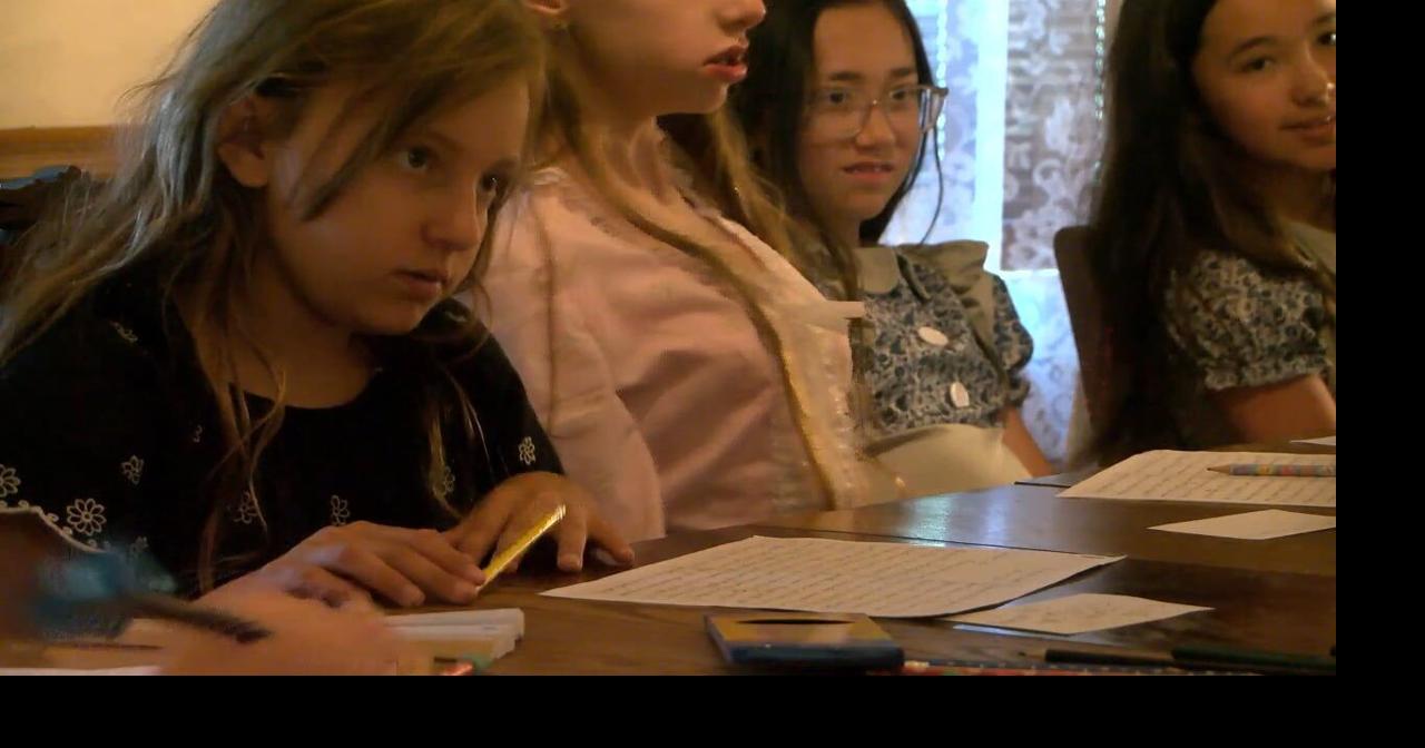 Eugene children attend Victorian Finishing School | Video | kezi.com