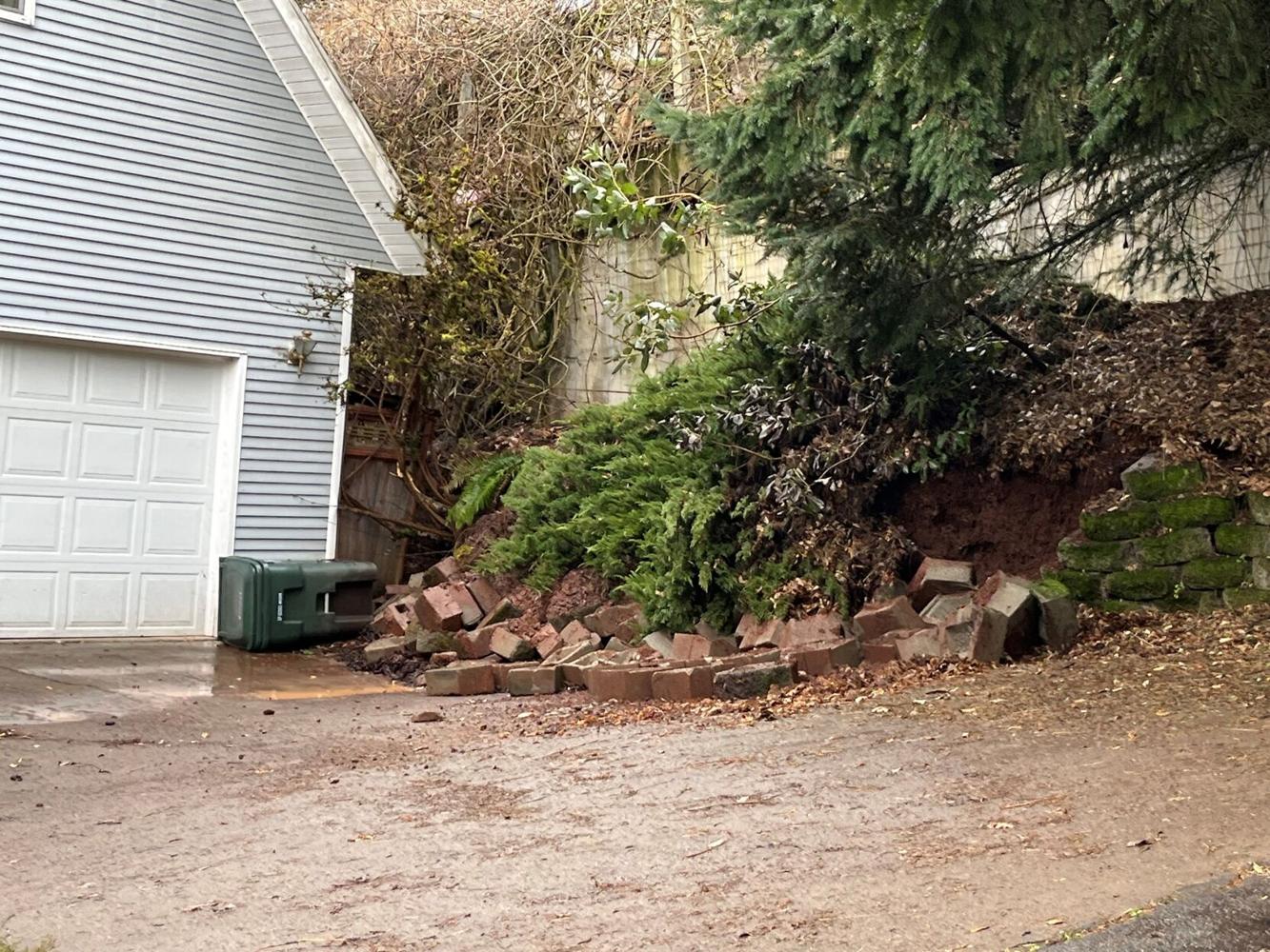 Eugene Springfield Fire and other agencies respond to landslide on ...