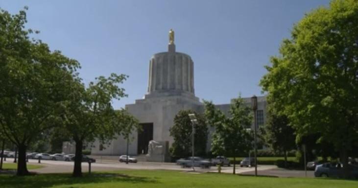 Oregon gas tax hike challenge: nearly 200k signatures submitted | Local ...