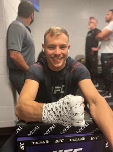 Adam Fugitt reflects on UFC debut fight | News | kezi.com