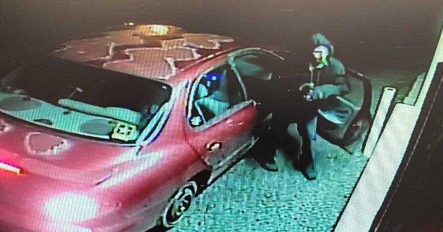 Man seen breaking into coffee shop and stealing register; Lane County ...