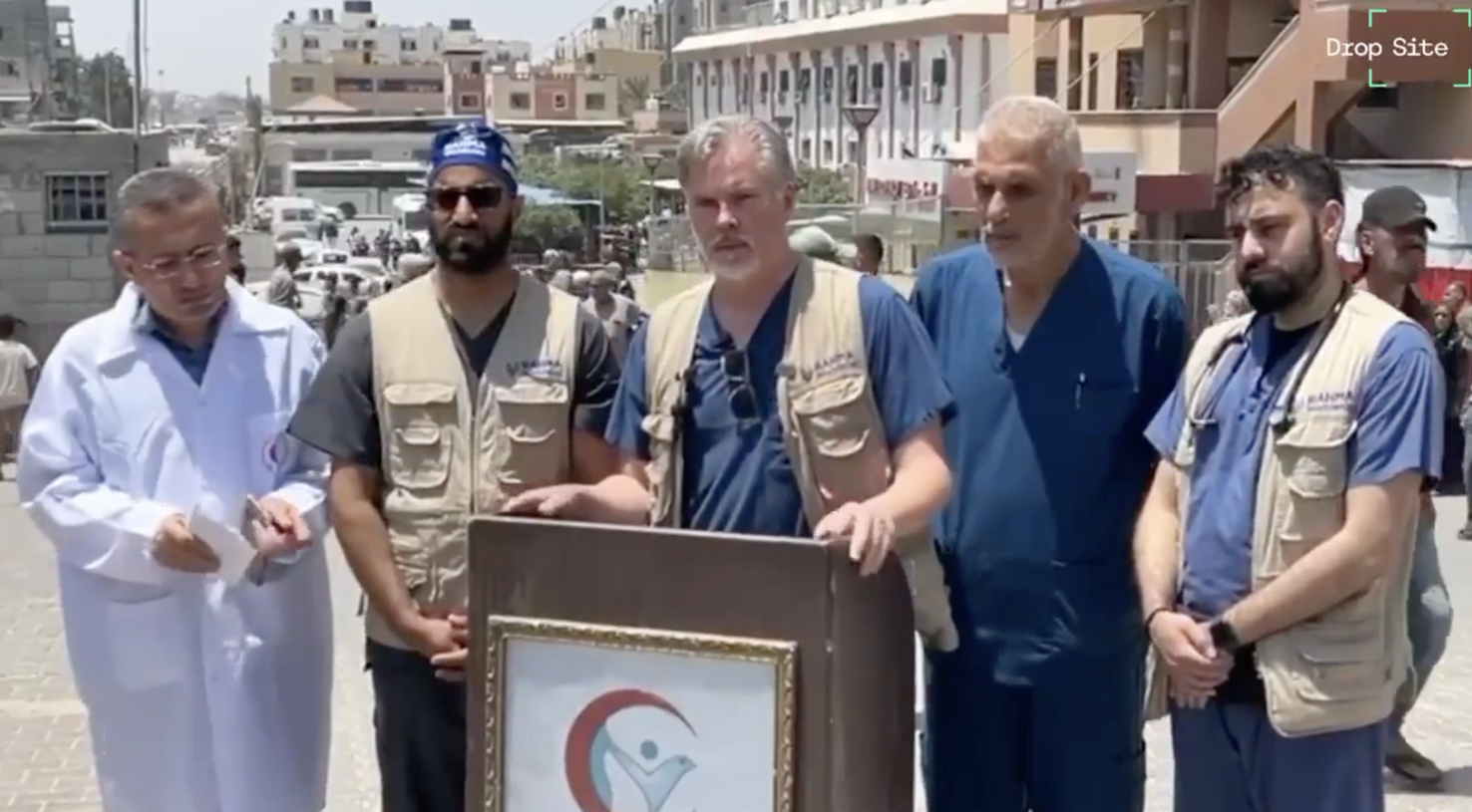 Local doctor calls for ceasefire after 2 weeks volunteering in Gaza ...