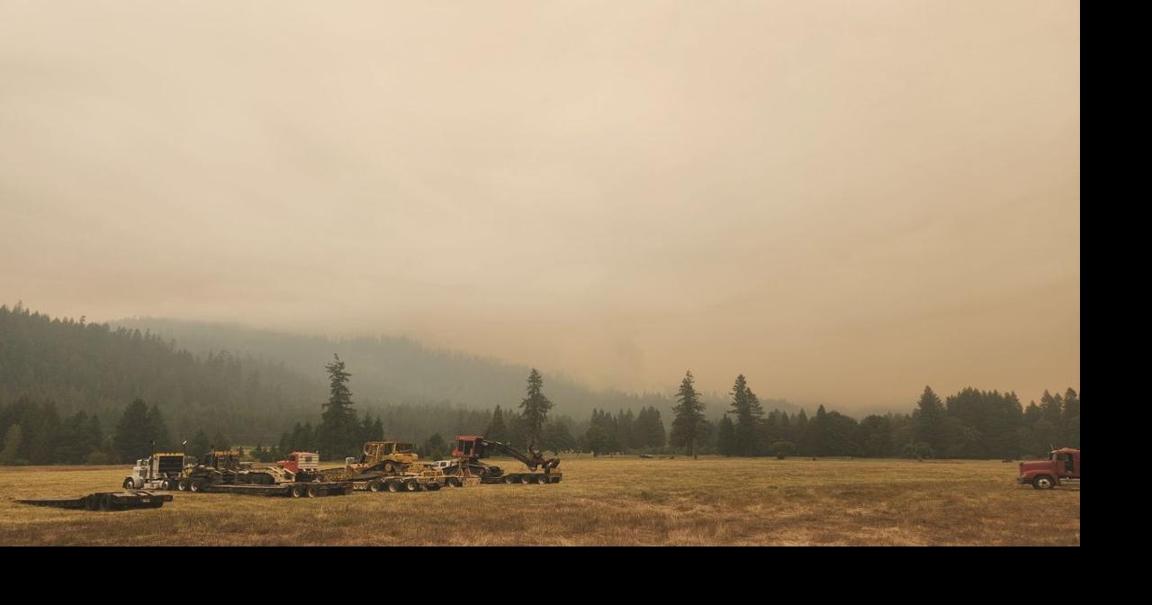 Lookout Fire grows beyond 3,700 acres as firefighters work to protect ...