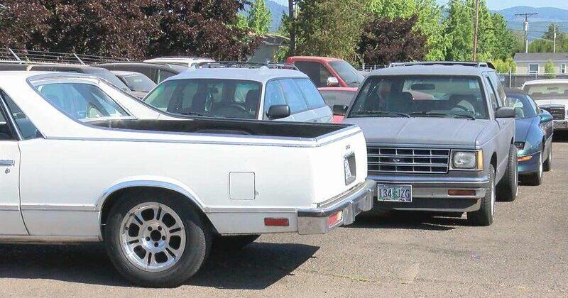 Small used car lots struggle despite hot used car market | Local | kezi.com