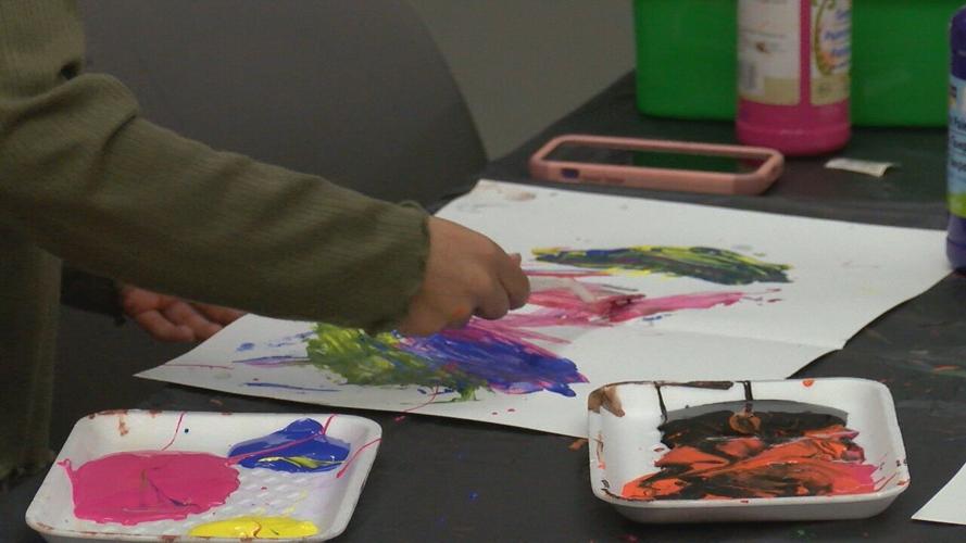 Eugene library holds painting event for community youth | News | kezi.com