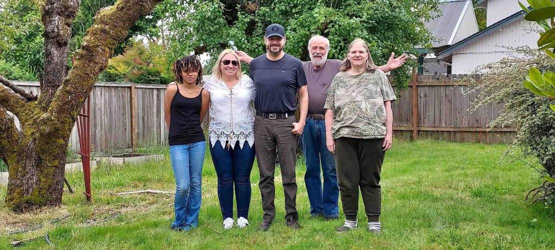 Local musician’s family asking for help after he passed away on stage ...