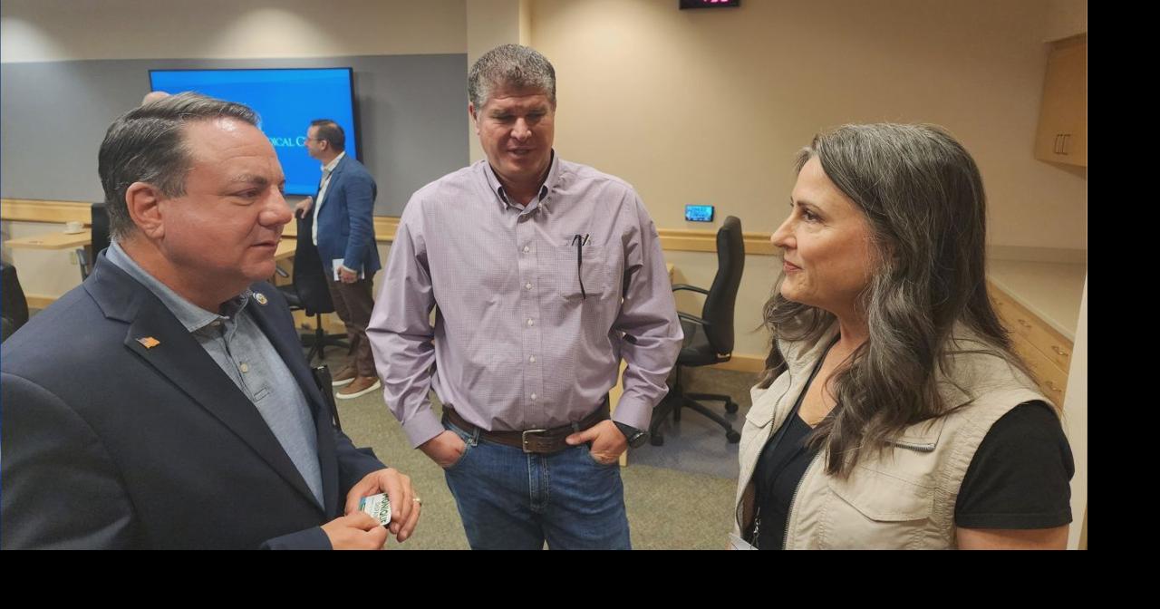 Monique DeSpain & Rep. Val Hoyle share views on border control ...