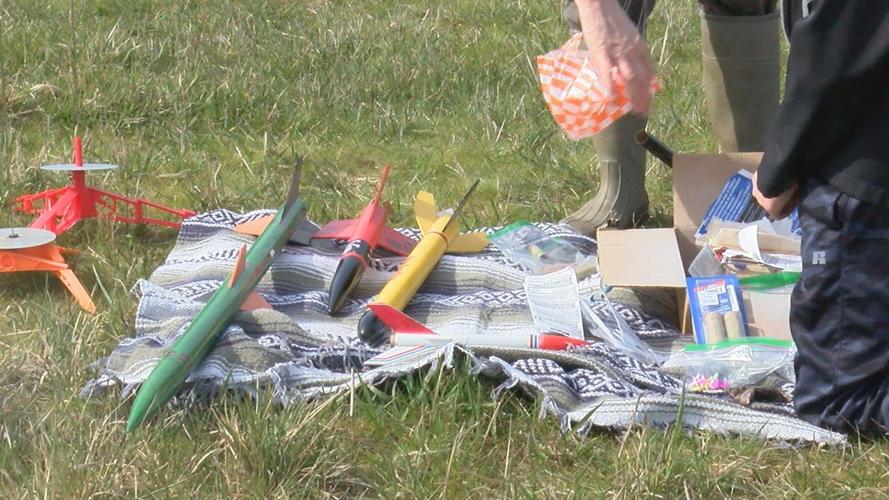 Local group gathers to shoot model rockets into the sky to promote STEM ...