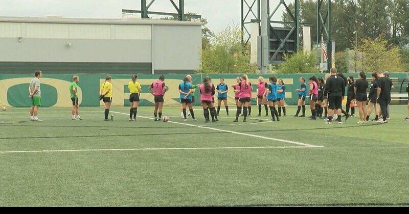 Oregon women's soccer ready for year 2 of Graeme Abel era | Archive ...