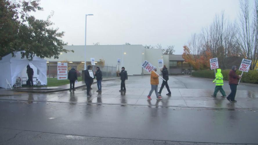 Franz Bakery workers hit the picket lines after authorizing a strike ...