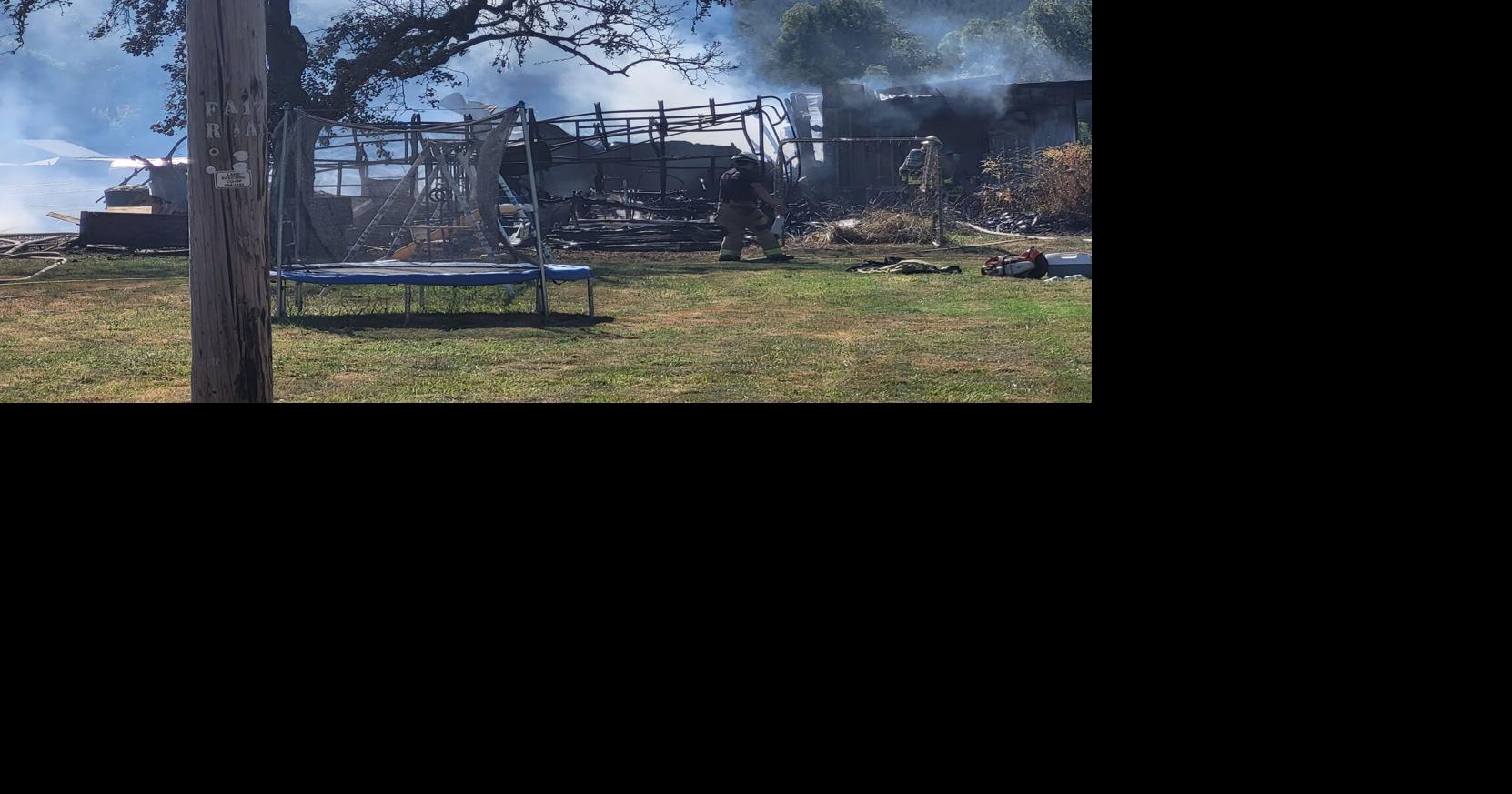 Fire near Dexter destroys structures | News | kezi.com