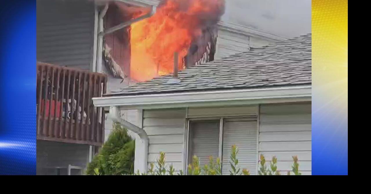 Large Albany apartment fire under investigation after flames damage ...