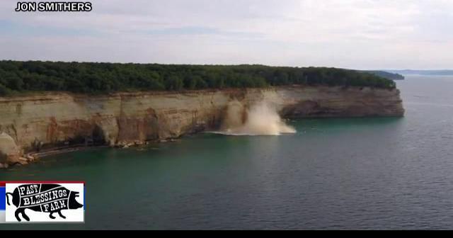 WATCH: Cliffs collapse on Lake Superior | Spokane News | khq.com